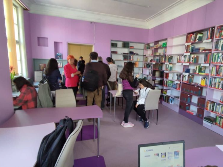 Столична библиотека